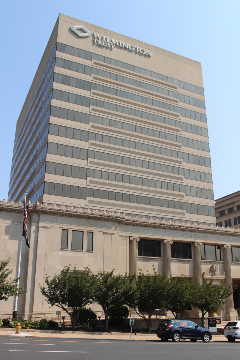 Wilmington Trust CEO Bill Farrell to retire - Delaware Business Times