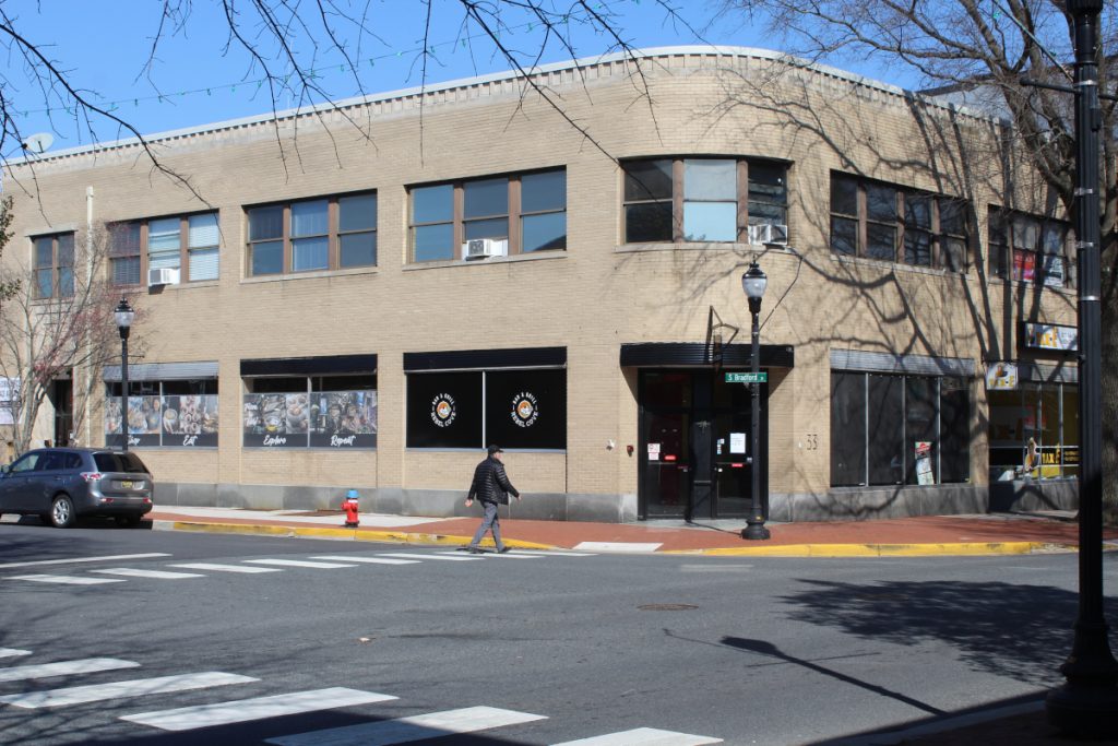 Downtown Dover welcomes new restaurants - Delaware Business Times