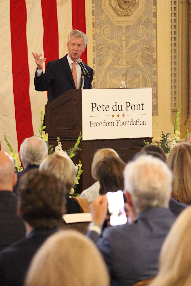 MBNA feted at du Pont Freedom Award reception - DBT