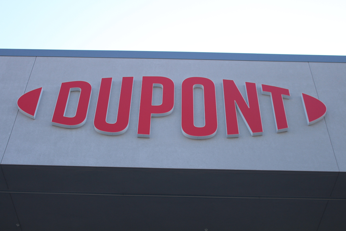 DuPont continues deal with semiconductor incubator