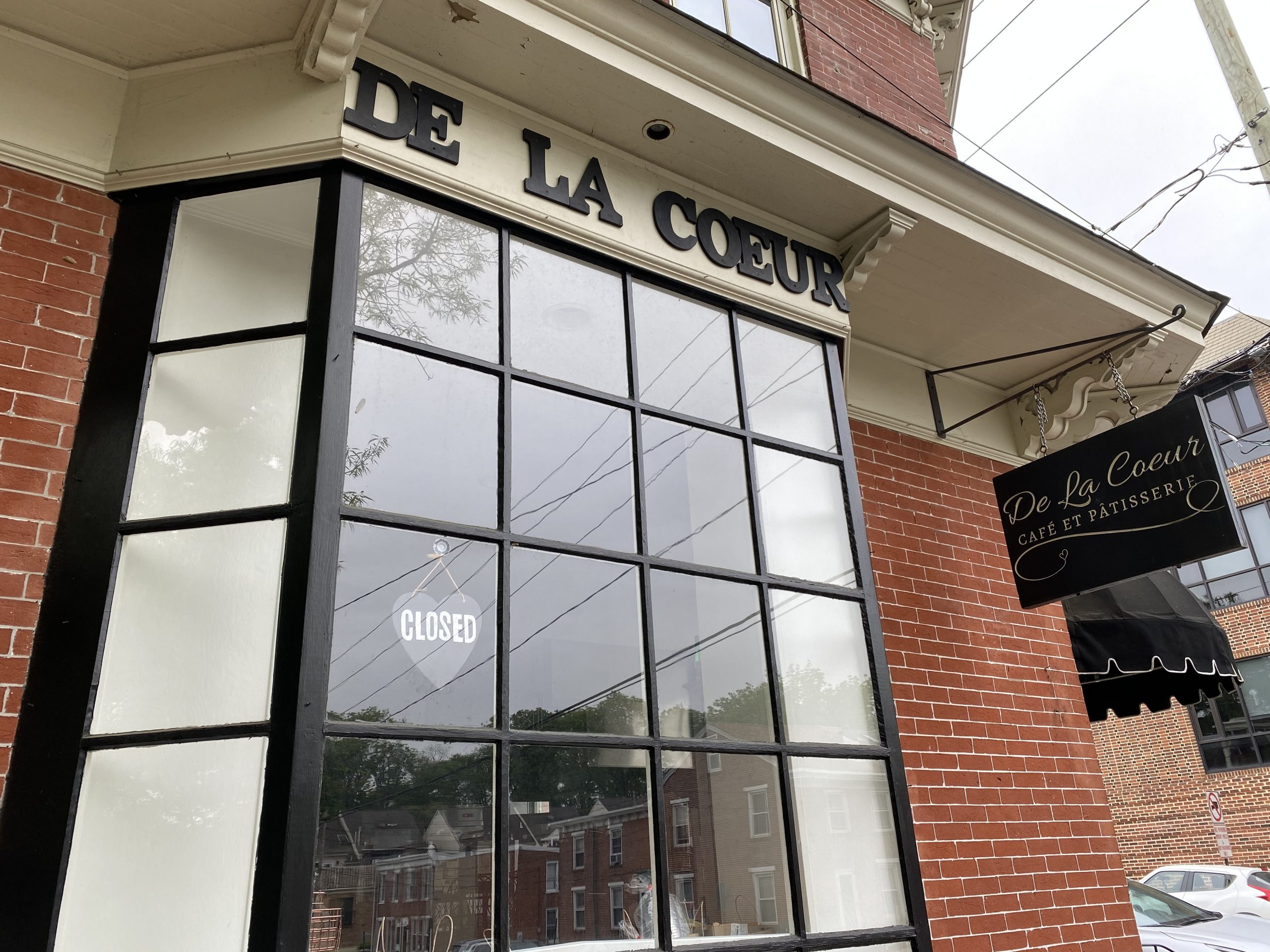 De La Coeur closes both locations amid shutdown - DBT
