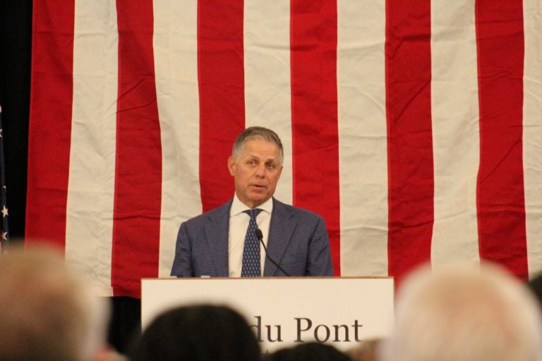 Siegfried celebrates 'free enterprise' at du Pont Freedom Award reception