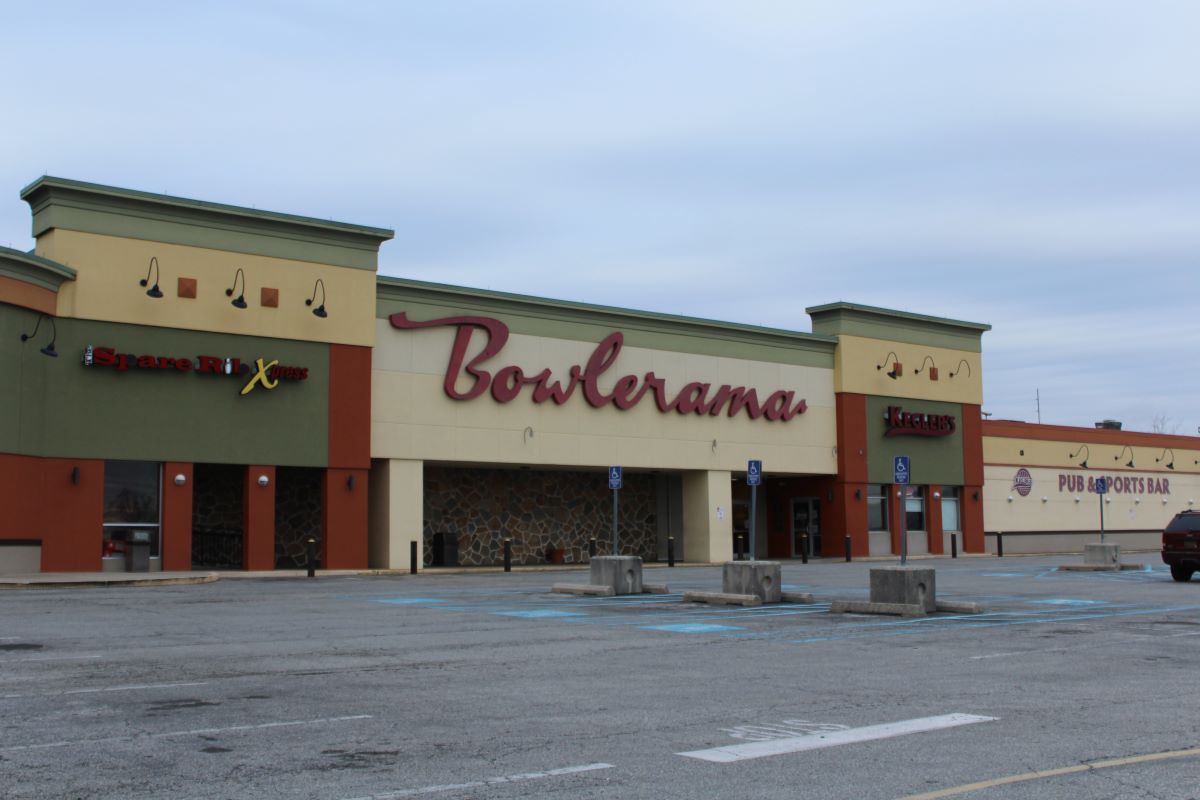 Bowlerama in New Castle bought by N.J. operator